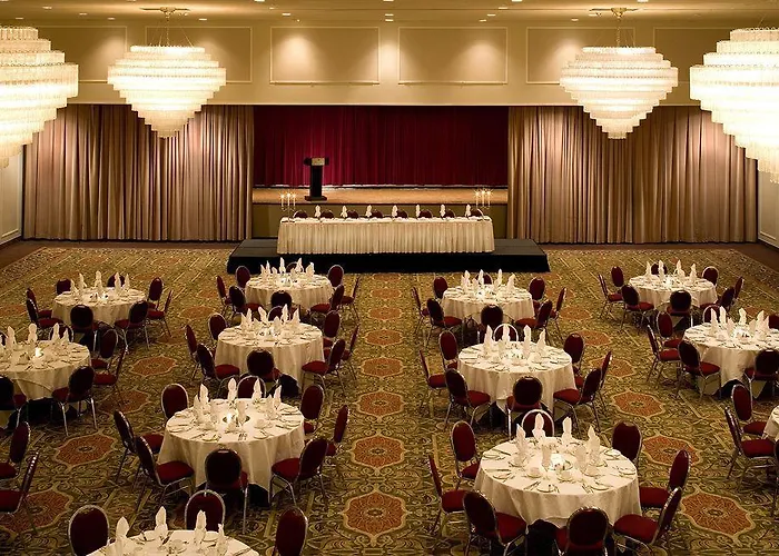 DELTA HOTELS BY MARRIOTT WINNIPEG, WINNIPEG