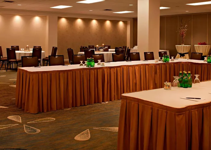 DELTA HOTELS BY MARRIOTT WINNIPEG, WINNIPEG