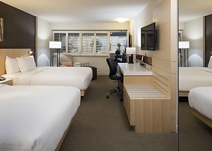 DELTA HOTELS BY MARRIOTT WINNIPEG, WINNIPEG